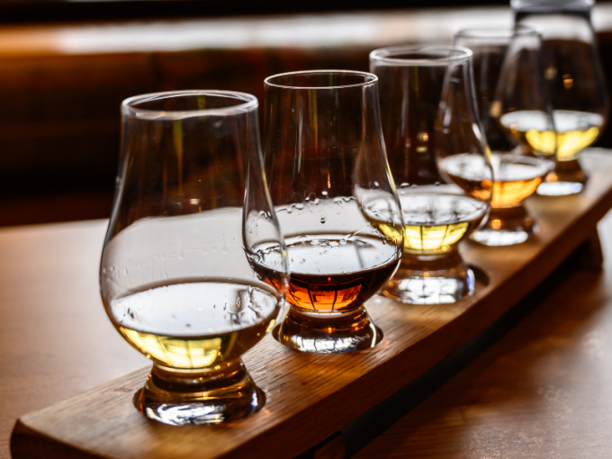 How to Taste Whisky for Beginners: A Comprehensive Guide by Singlemalt ...
